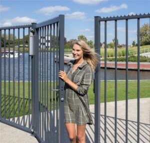 Locinox Rhino - Gate Closer | Gates & Automation Direct